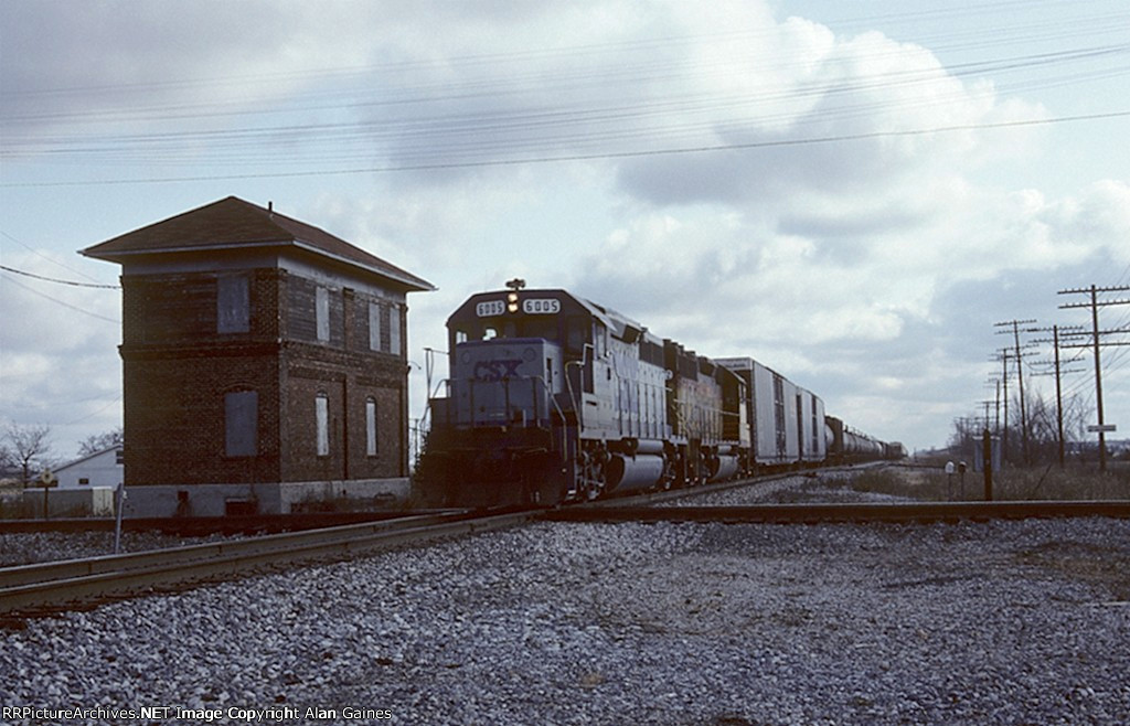 CSX GP40-2 6005